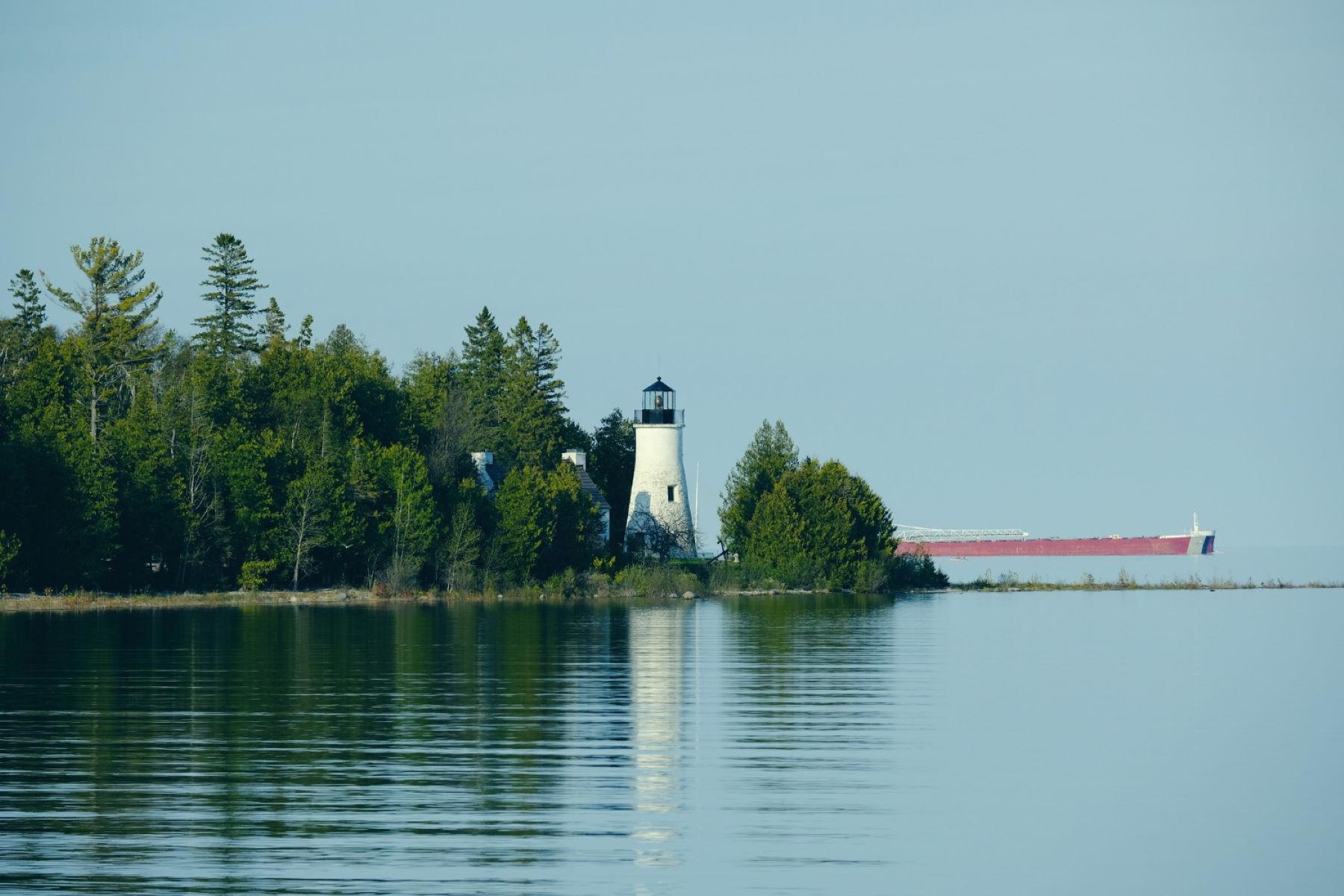 Why You Need to Explore a Lighthouse in the Upper Peninsula ...